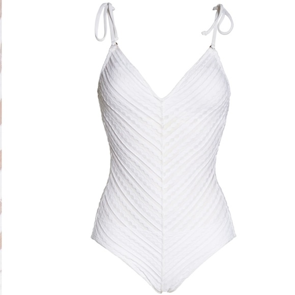 Robin Piccone | Swim | Robin Piccone Carly Onepieceswimsuit | Poshmark
